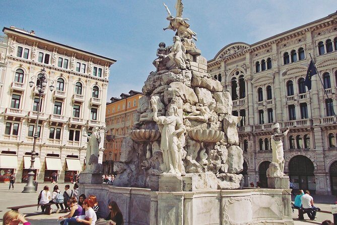 Discover Trieste on Foot - Summary