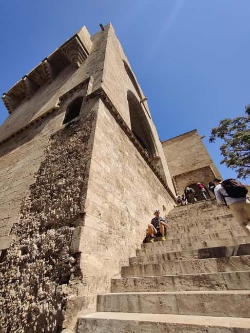 Discover Valencia yourself with a Playful walking tour! - An Honest Look at the Playful Valencia Tour