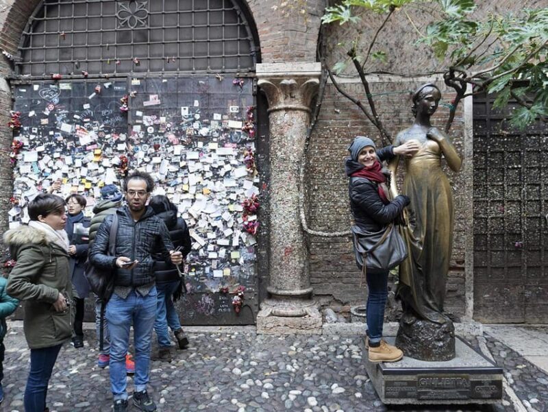 Discover Verona: Arena, Juliets Balcony & Hidden Gems - Key Points