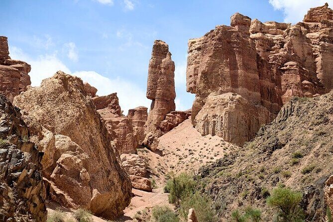 Discovering 6 Stunning Sights on Private Tour of Charyn Canyon - Why This Tour Stands Out
