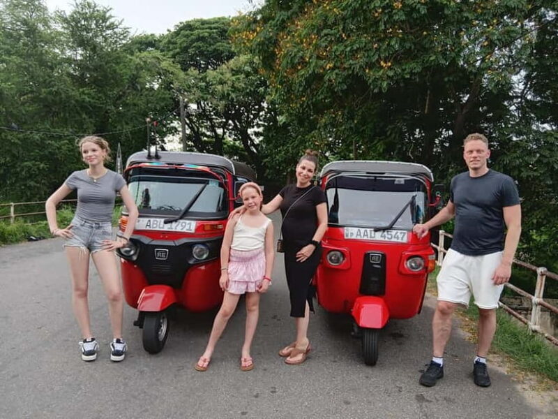 Discovering Colombo and Nice Sightseeing Tour by Tuk Tuk - The Sum Up