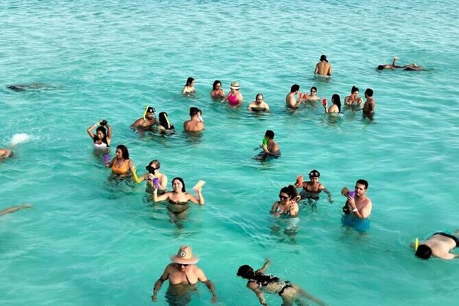 Discovering El Cielo Reef by Double Decker Catamaran - FAQ