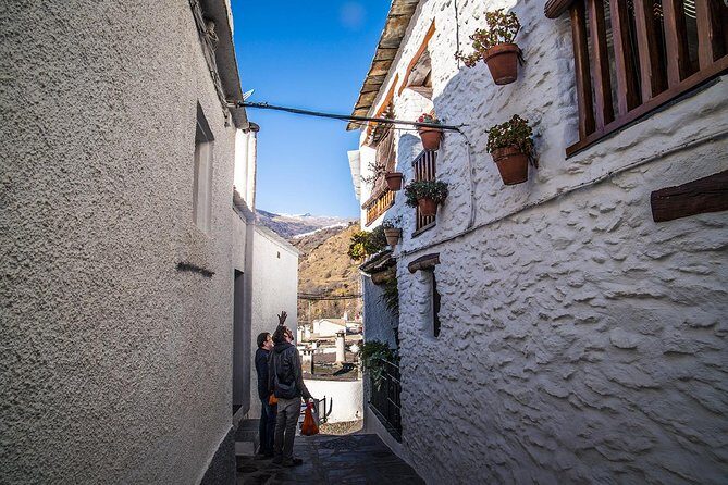 Discovering Las Alpujarras, departures from Málaga /Semi-Private - FAQ