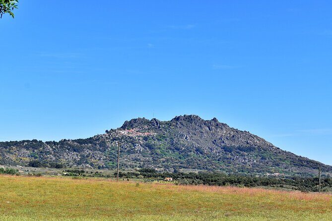 Discovering the historic village of Monsanto - Why This Tour Offers Real Value