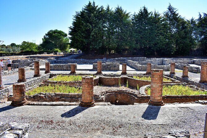 Discovering the Roman Ruins of Conímbriga and the Caves of Sicó - Key Points