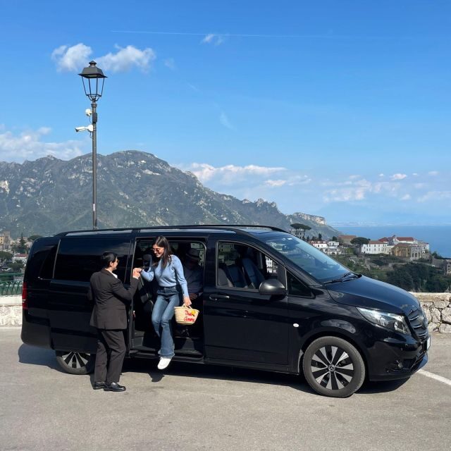 Discovering the villages of the Amalfi Coast by Mercedes Van - Key Points