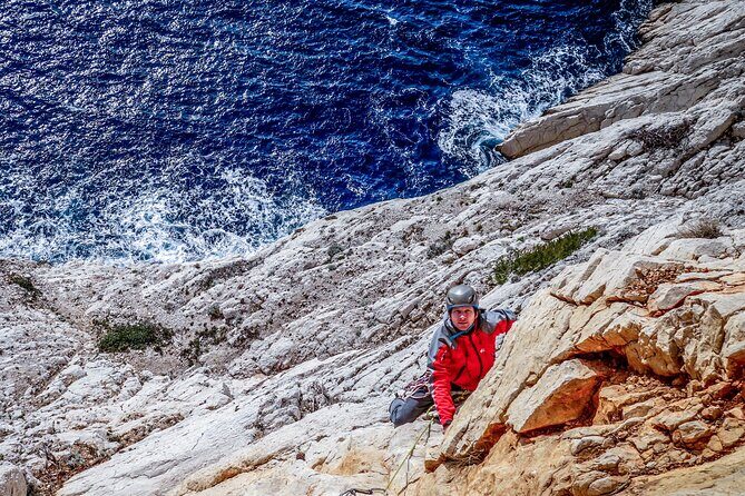 Discovery Climbing Large Routes in the Calanques of Marseille - FAQ
