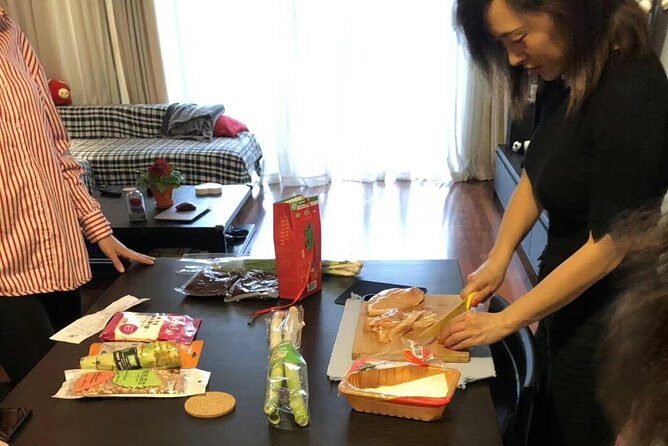 Discovery more Chengdu evening food tour with locals - Key Points