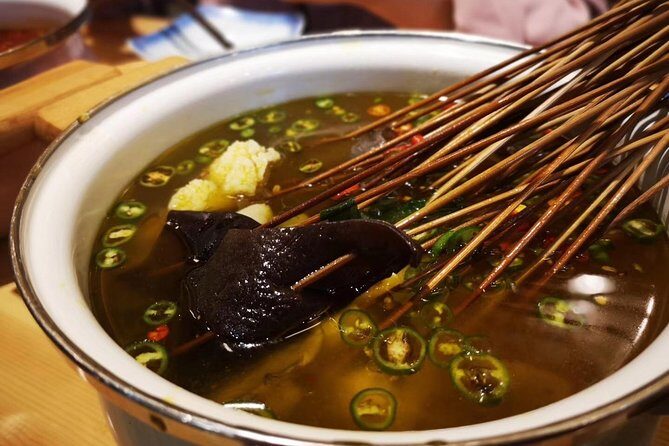 Discovery more Chengdu evening food tour with locals - Itinerary Breakdown and What You Can Expect