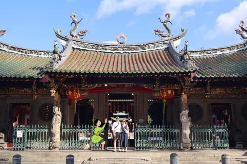 Disney-Inspired Walking Tour - Mulan, Aladdin, Avatar - Price and Value