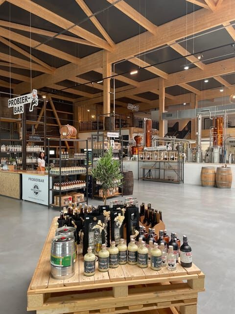 Distillery tour with guide! - The Experience’s Strengths and Considerations