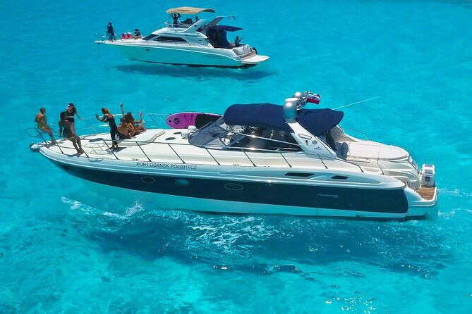 DIVA 60ft Elite Italian Yacht Experience in Cancun - The Yacht Experience: A Balanced Look