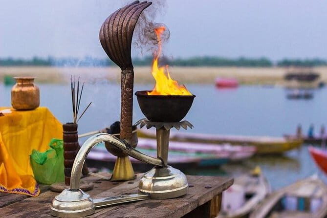 Divine Ganga Aarti in Haridwar and Rishikesh Tour - A Deep Dive into the Experience