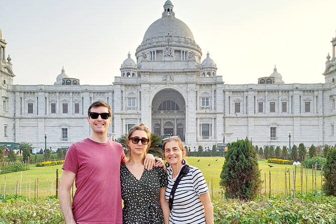Divine Mayapur: Temples & Teachings Day Trip From Kolkata - Practical Tips for Travelers