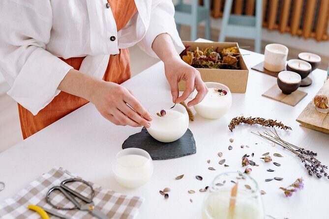 DIY Candle Making Class With Custom Scents in Washington D.C. - Who Will Love This Experience?