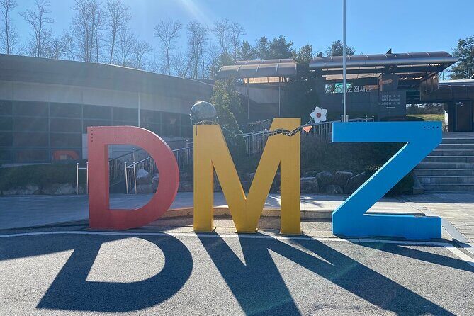 DMZ, Eunpyeong village and Jinkwansa Temple Private Tour - Key Points