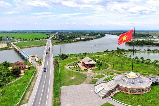 DMZ History Tour by Private Car with English Driver in Da Nang - The Experience for Different Travelers