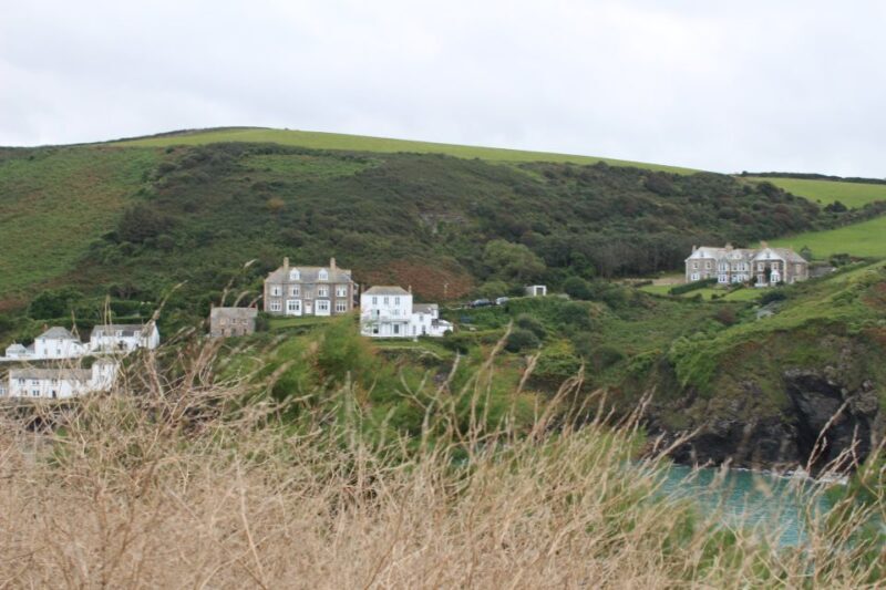 Doc Martin Tour - An Immersive Walk into Port Isaac and Its Fame