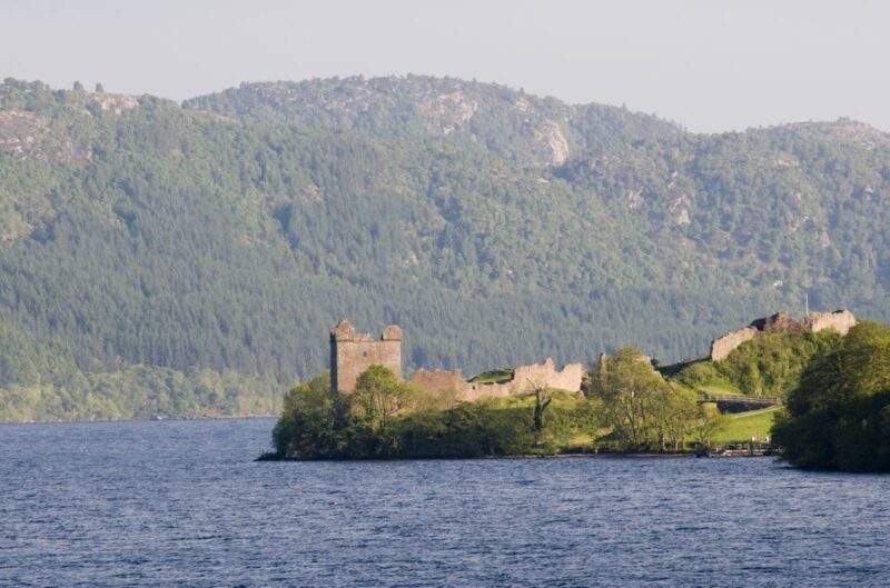 Dochgarroch: Loch Ness and Caledonian Canal 2-Hour Cruise - Key Points
