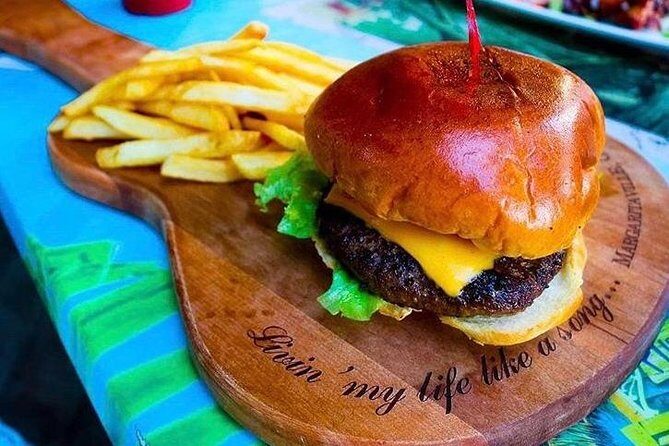 Doctor's Cave Beach, Jimmy Buffett 's Margaritaville and Shopping - What Makes This Tour Stand Out?