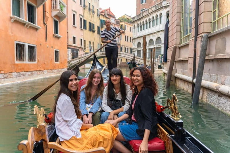 Doge's Palace, St. Mark's & Gondola Ride + Optional Add-Ons - Starting Point and Meeting Logistics