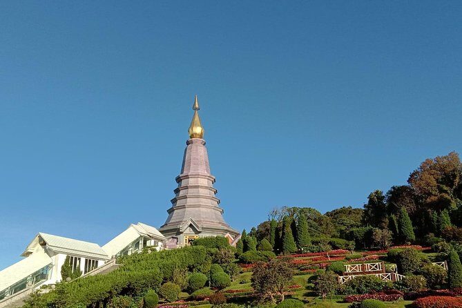 Doi Inthanon Day tour - Transportation and Group Size