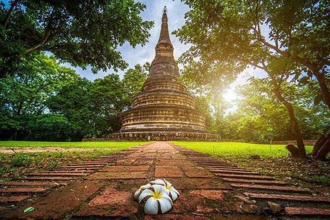 Doi Suthep with Hmong Village and Wat Umong Half Day Tour - FAQ