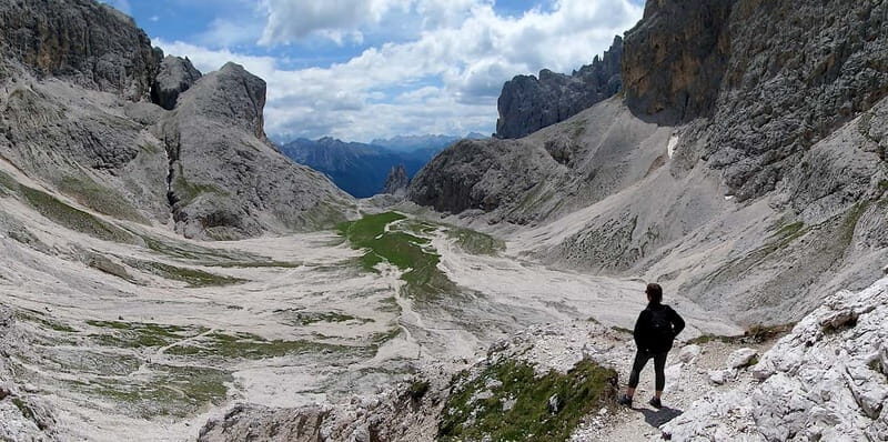 Dolomites of Bolzano: Hiking Experience with a local Guide - Key Points
