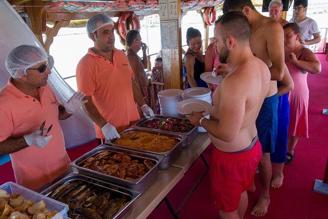 Dolphin Islands Boat Trip Lunch and Soft Drink Included From Side - Who Will Love This Tour?
