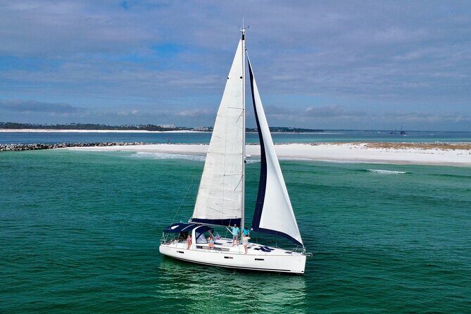 Dolphin Sightseeing Sail Aboard Daydreams Sailboat - An In-Depth Review of the Dolphin Sightseeing Sail Experience