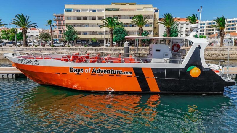 DOLPHIN WATCHING & BENAGIL CAVE TOUR FROM LAGOS - DUAL TRIP - Discovering the Algarve from the Water: Dolphin Watching & Benagil Cave Tour