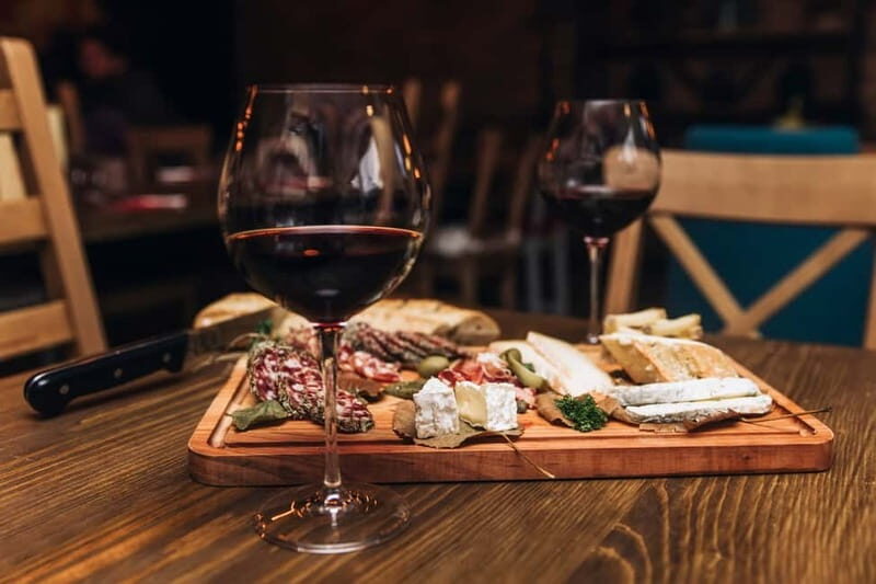 Domodossola: Savor Wines & Local Treats in a Scenic Vineyard - Key Points