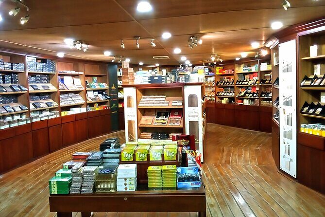 Don Lucas Cigar Factory & Store + Premium Rum Tasting (3 hours) - Key Points