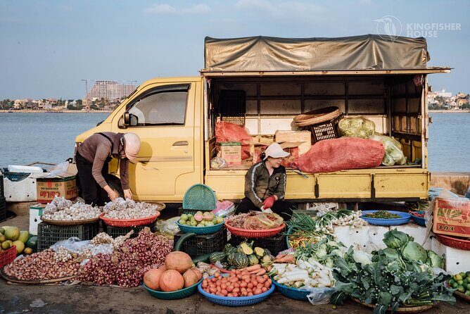 Dong Hoi Sightseeing and Street Food Bike Tour - Discovering Dong Hoi: What to Expect from the Tour