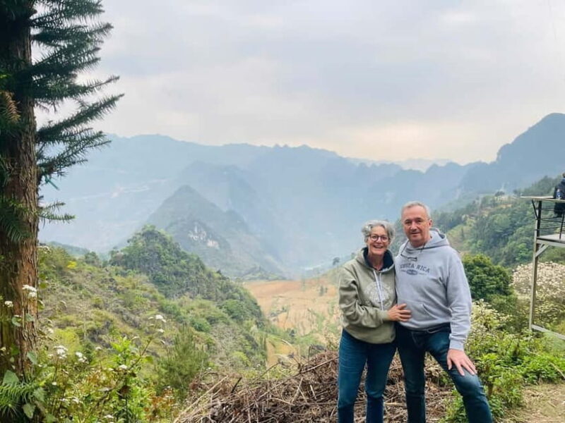 Dong Van: 2-Day Trekking Tour with Local Homestay - Itinerary Breakdown: From Dawn to Dusk