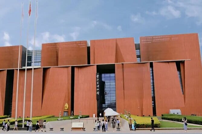 Dongchuan Red Land Private Tour - References