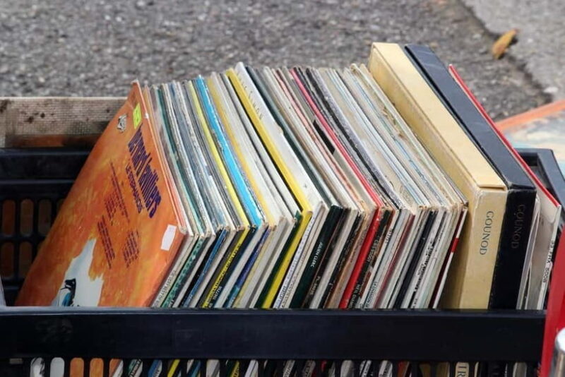 Dongmyo Flea Market Vintage Vibes Local Guided Tour - The Cost & Value: Is $50 Worth It?