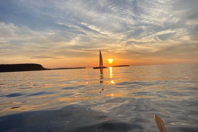 Door County Sunset Tour - Discovering the Door County Sunset Kayak Tour: An Authentic Water Adventure