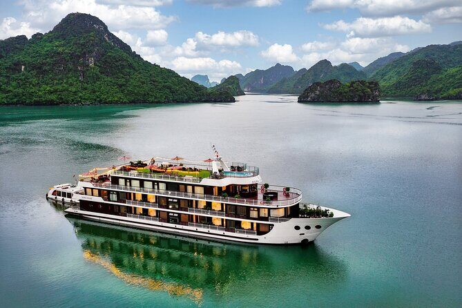 Dora Cruise - Luxury 5 Star Cruise in Halong Bay & Lan Ha Bay (2D1N) - An In-Depth Look at Dora Cruise Experience