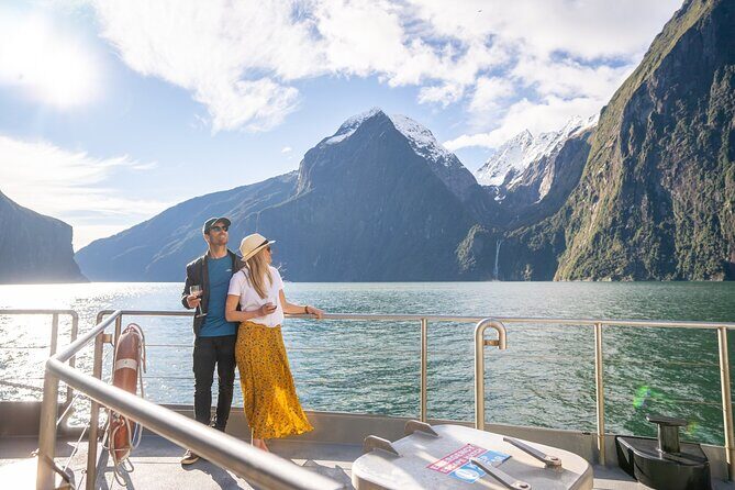 Doubtful And Dusky Sound Helicopter Scenic Flight from Te Anau - Frequently Asked Questions