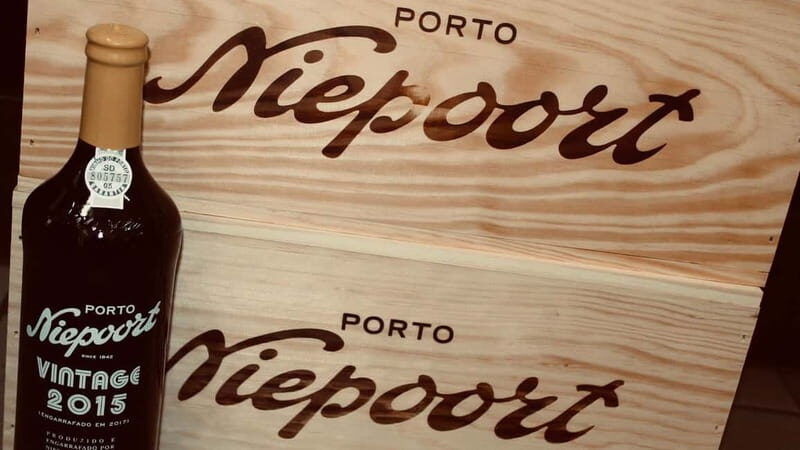Douro: exclusive experience to Niepoort with paired lunch - Key Points