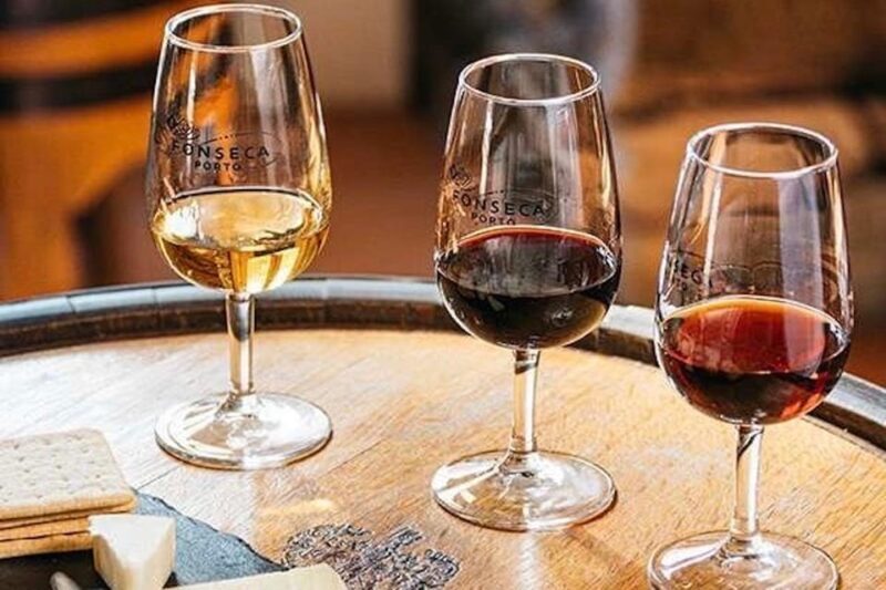 Douro: Porto vintage wine tasting in a secret wine estate - An In-Depth Look at the Douro Wine Experience