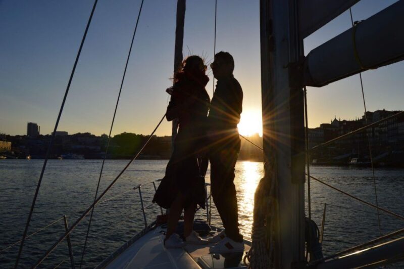 Douro river - Cruising Sail Boat - (2hours) - Included and Not Included