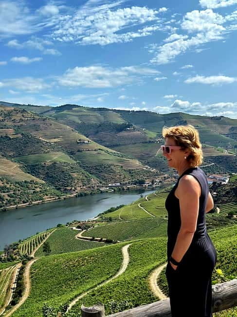 DOURO VALLEY: Premium Wine Tour, Winery Lunch & Private Boat - Why This Tour Is Worth It