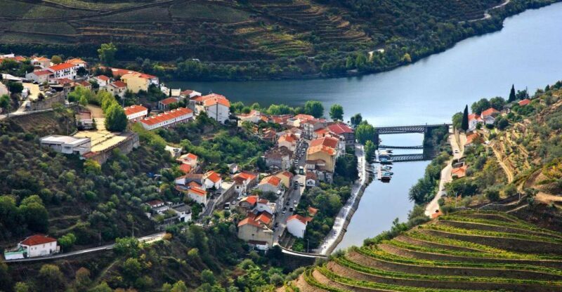Douro Valley: Private Airplane Tour Around the River Douro - Key Points