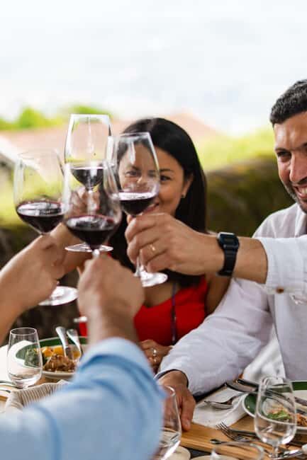 Douro Valley: Sensory Experience in the Douro: Wines, Olive Oil, and History - A Detailed Look at the Douro Experience