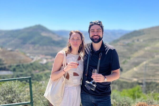 Douro Valley Wine Tour with Tastings, Boat Ride & Lunch - Who Should Book This Tour?