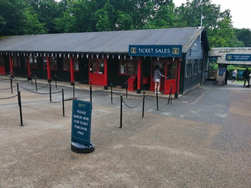Dover Port to London via Dover & Leeds Castle Private - FAQs
