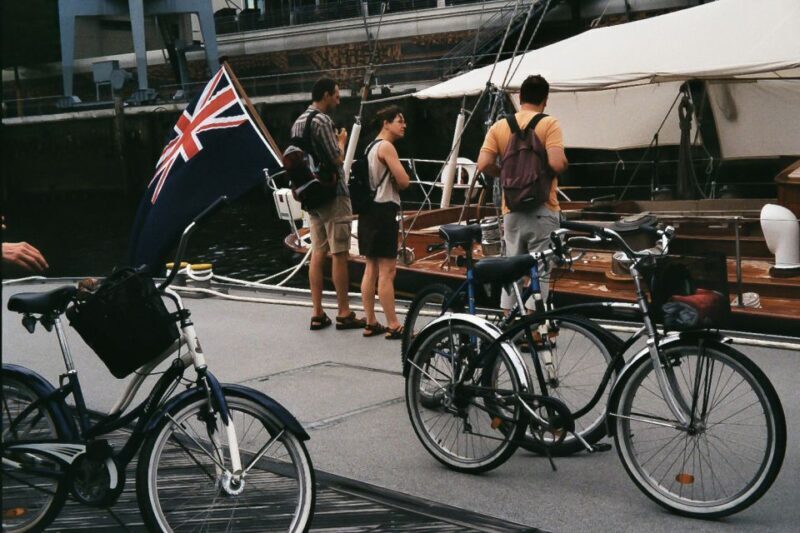 Downtown, Alster & Creative Neighborhoods by Bike - An Authentic Ride Through Hamburgs Diversity