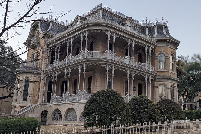 Downtown Austin Historical Architecture Walk - Analyzing the Value